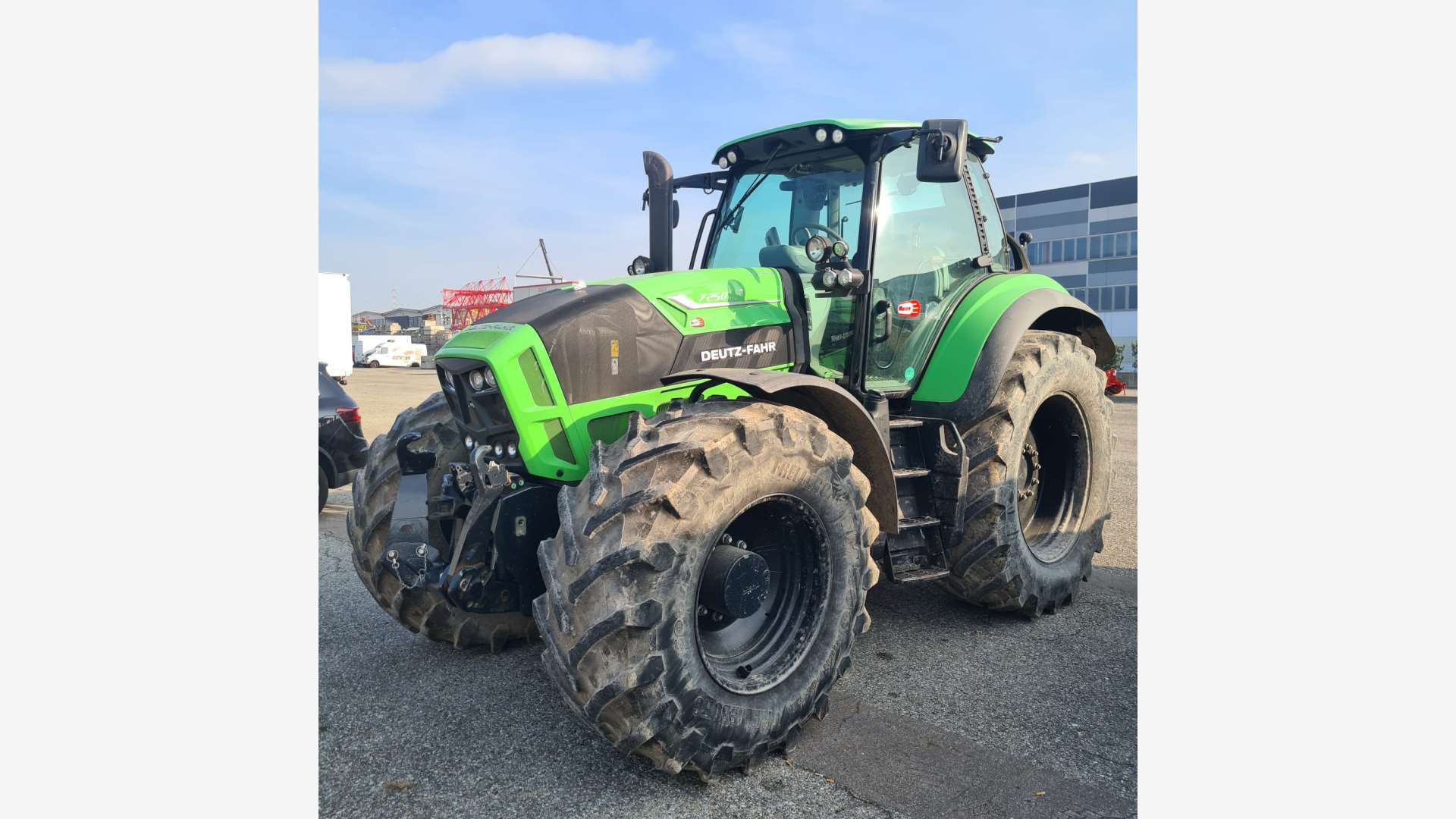 TRATTORE AGRICOLO DEUTZ FAHR mod. AGROTRON TTV 7250 DT - Quasi Usato